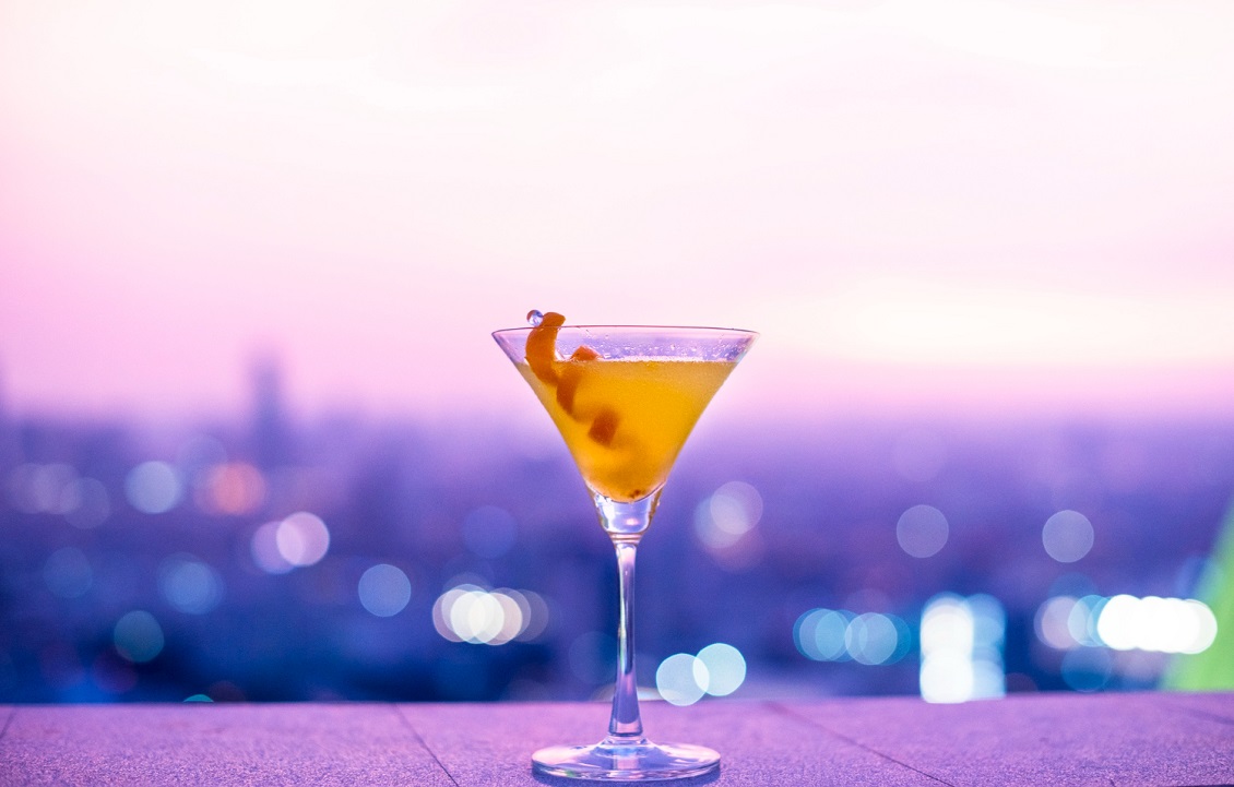 Sample Your Way Through Delicious Cocktails at These Best Rooftop Bars ...